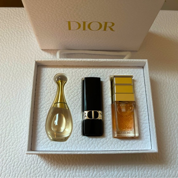Dior | Makeup | Nwot Dior Mini Gift Set | Poshmark